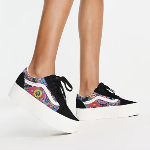 Vans | Shoes | Womens Vans Black Old Skool Paisley Floral Stackform ...